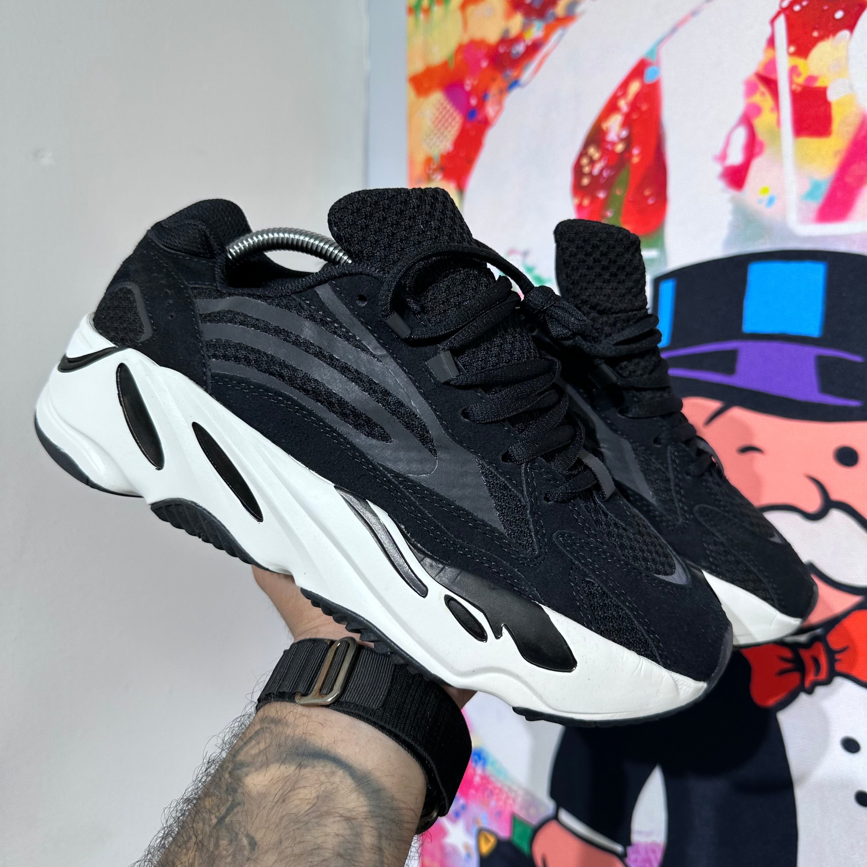ADIDAS YEEZY 700 – reyessport